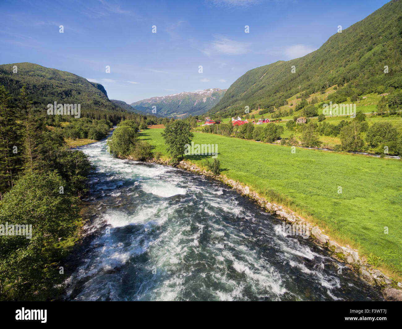 Valley in norway hi-res stock photography and images - Alamy