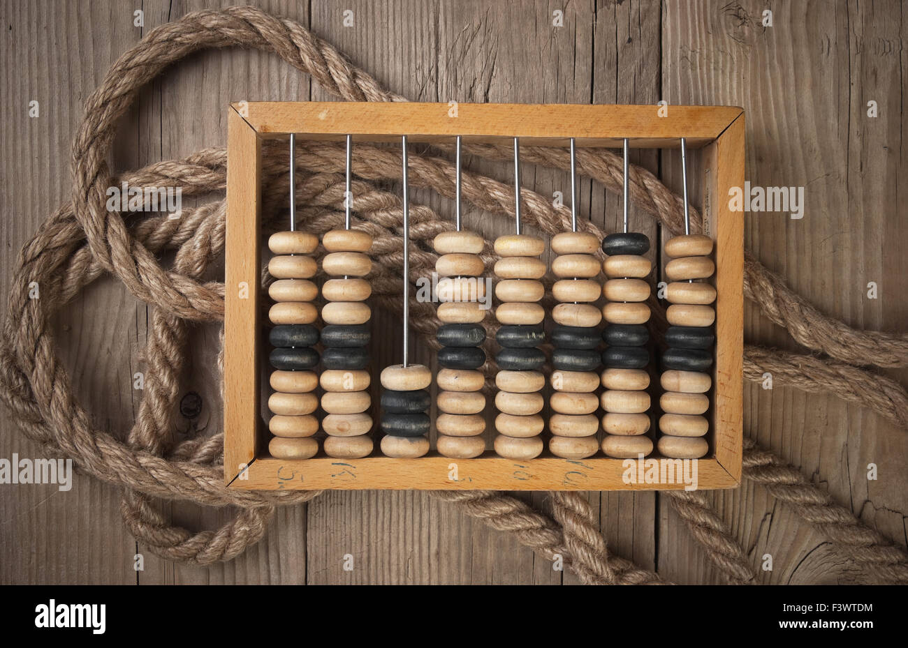 old abacus and rope Stock Photo - Alamy