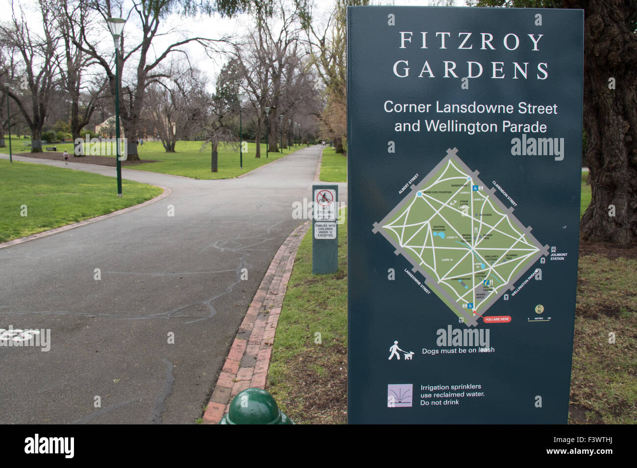Fitzroy Gardens in Melbourne Stock Photo - Alamy