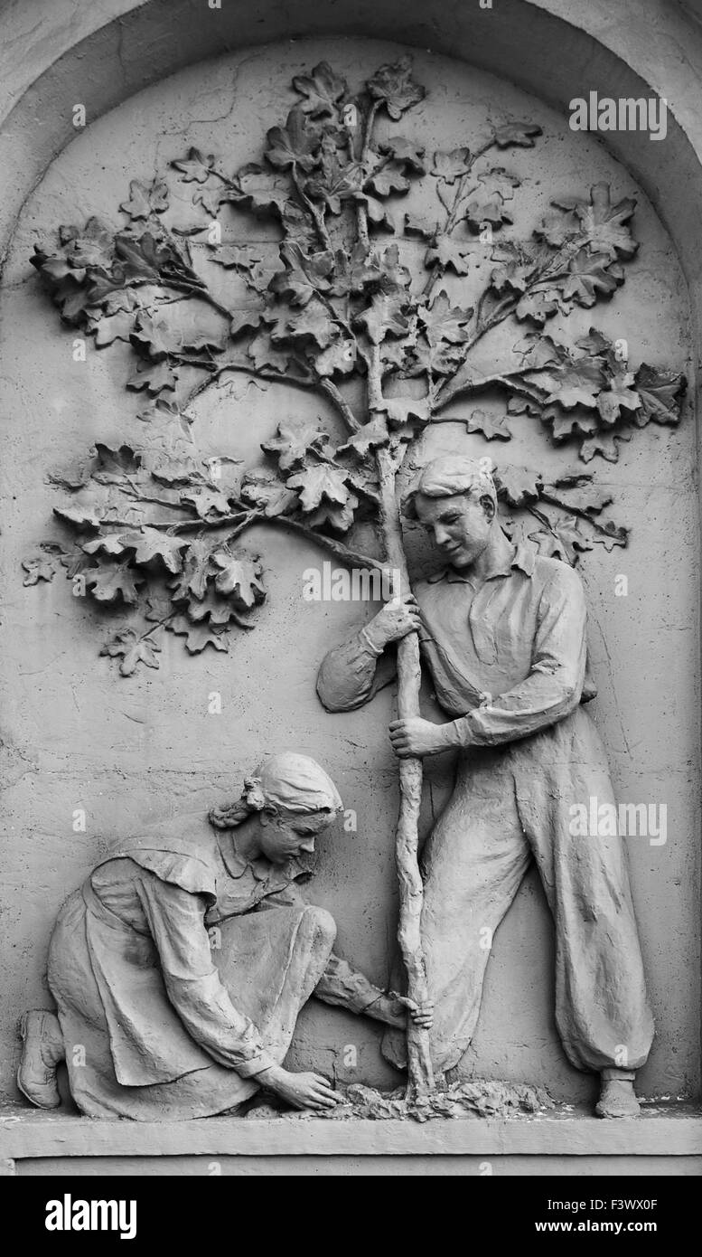 School relief hi-res stock photography and images - Alamy