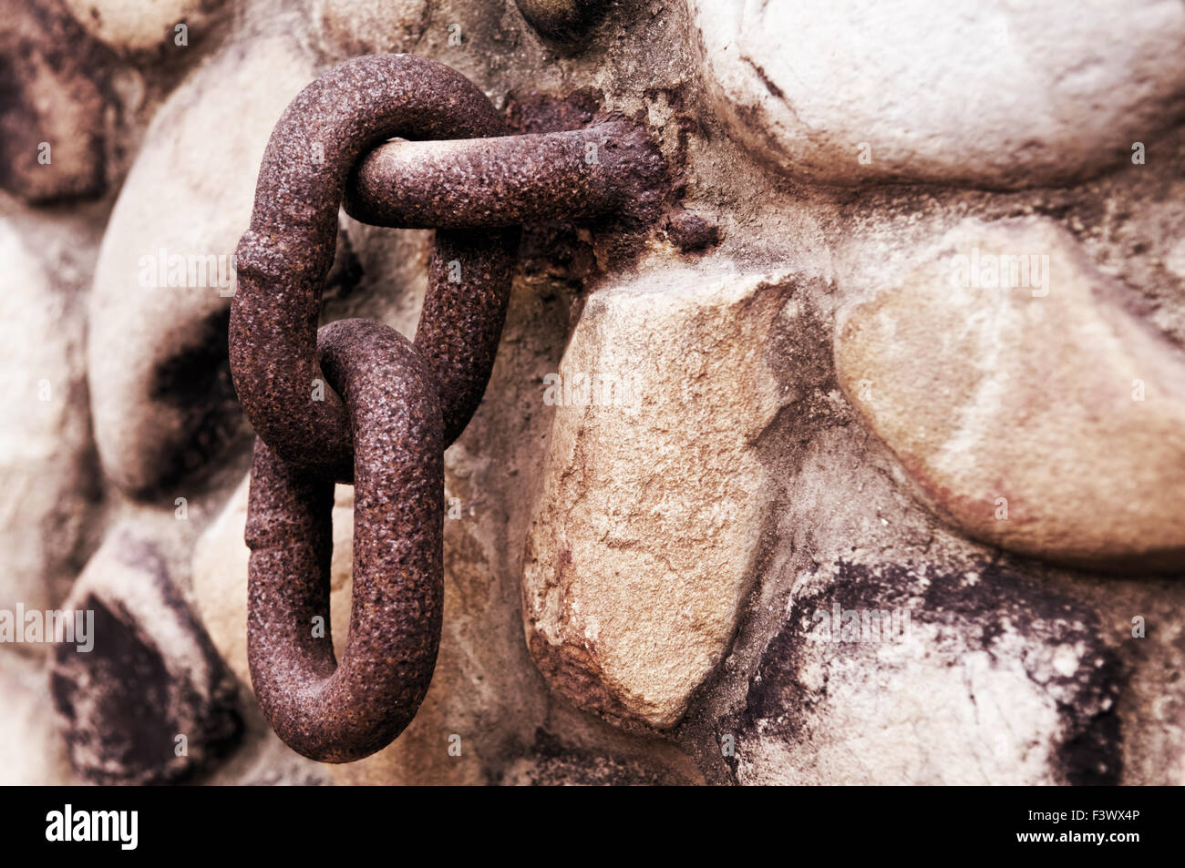 Chain on the wall hi-res stock photography and images - Alamy