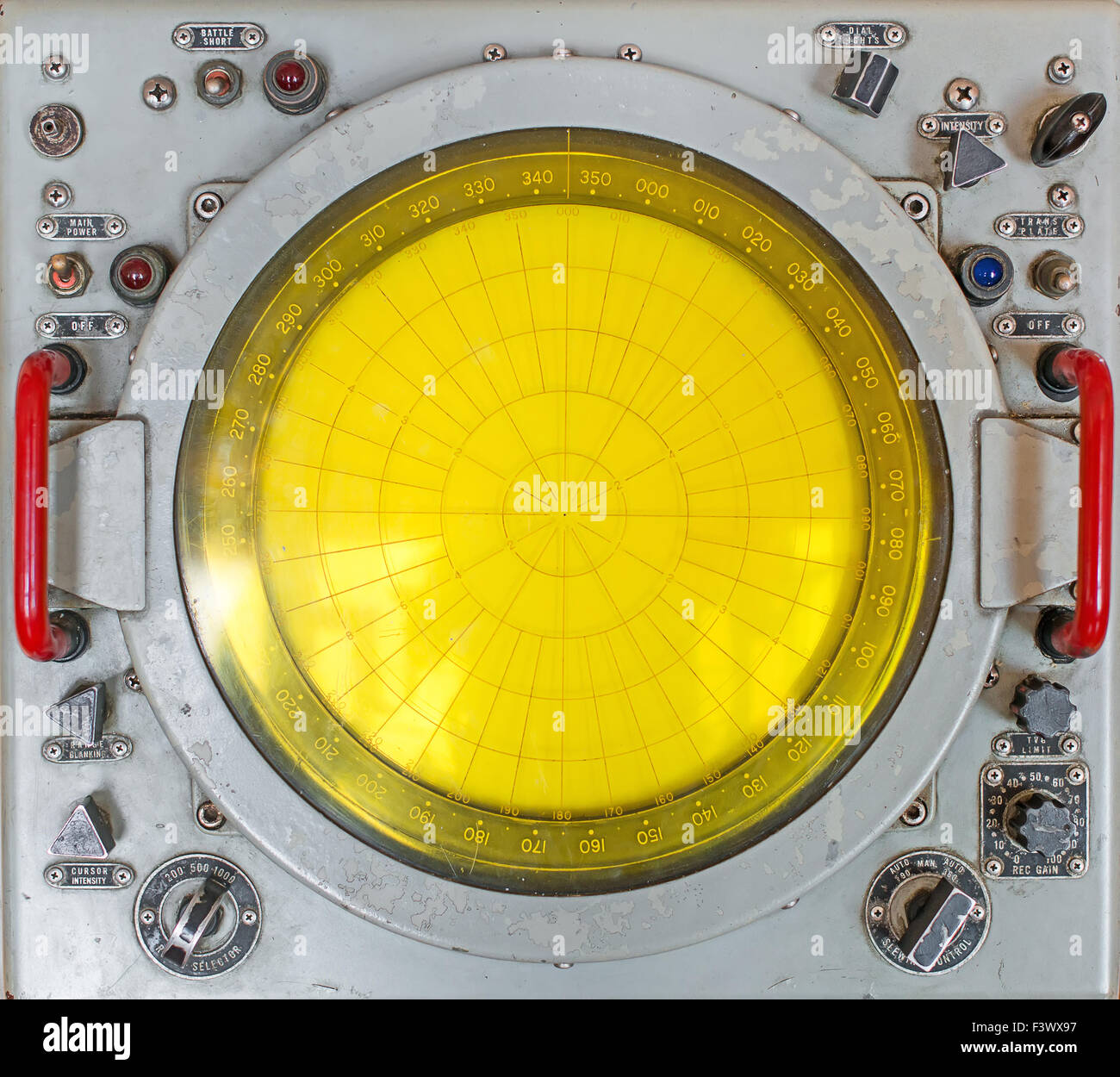 Radar screen boat hi-res stock photography and images - Alamy