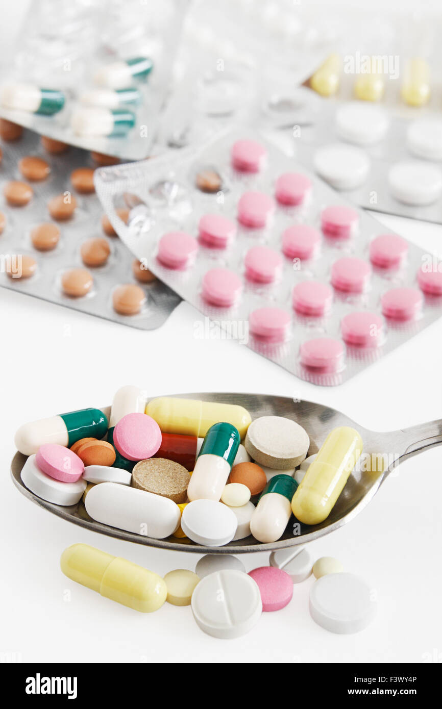 Wrap of pills hi-res stock photography and images - Alamy
