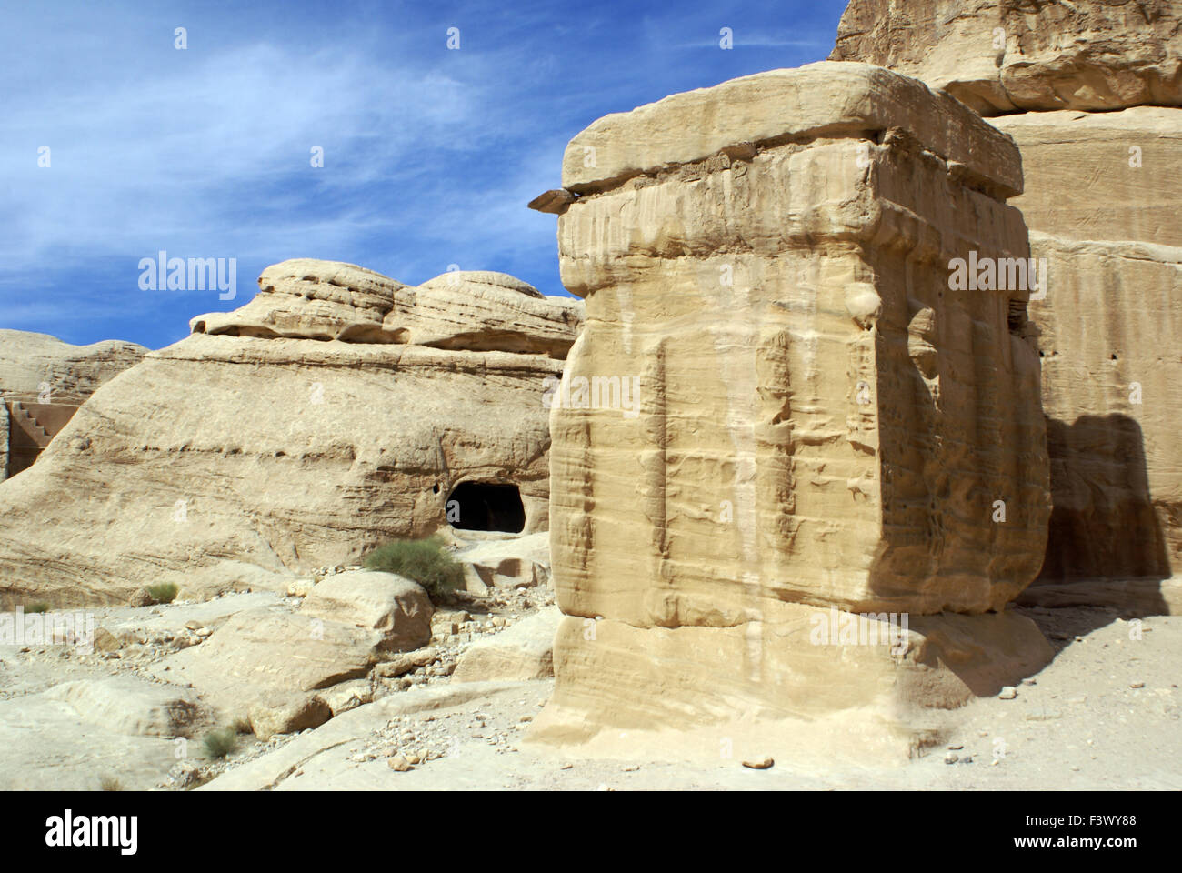 Rock art in eastern hi-res stock photography and images - Alamy
