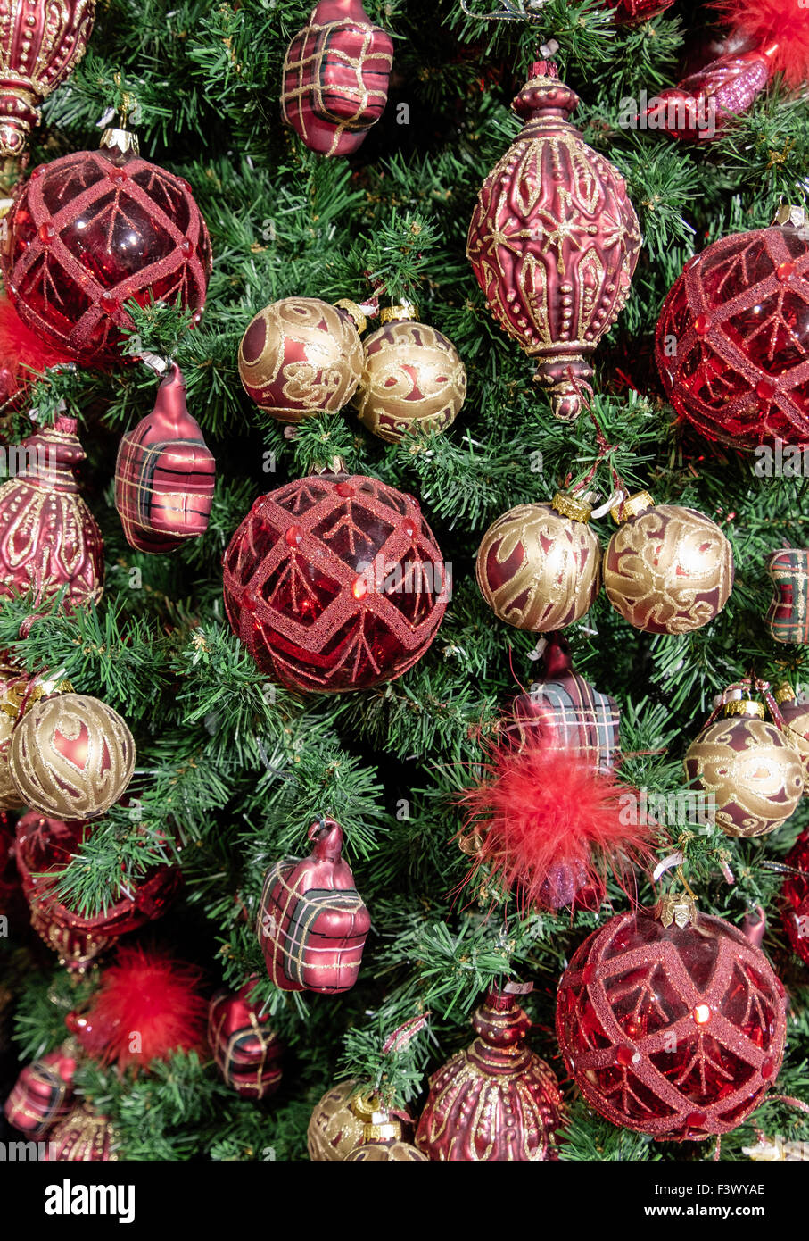 Hanging christmas star ornaments hi-res stock photography and images ...