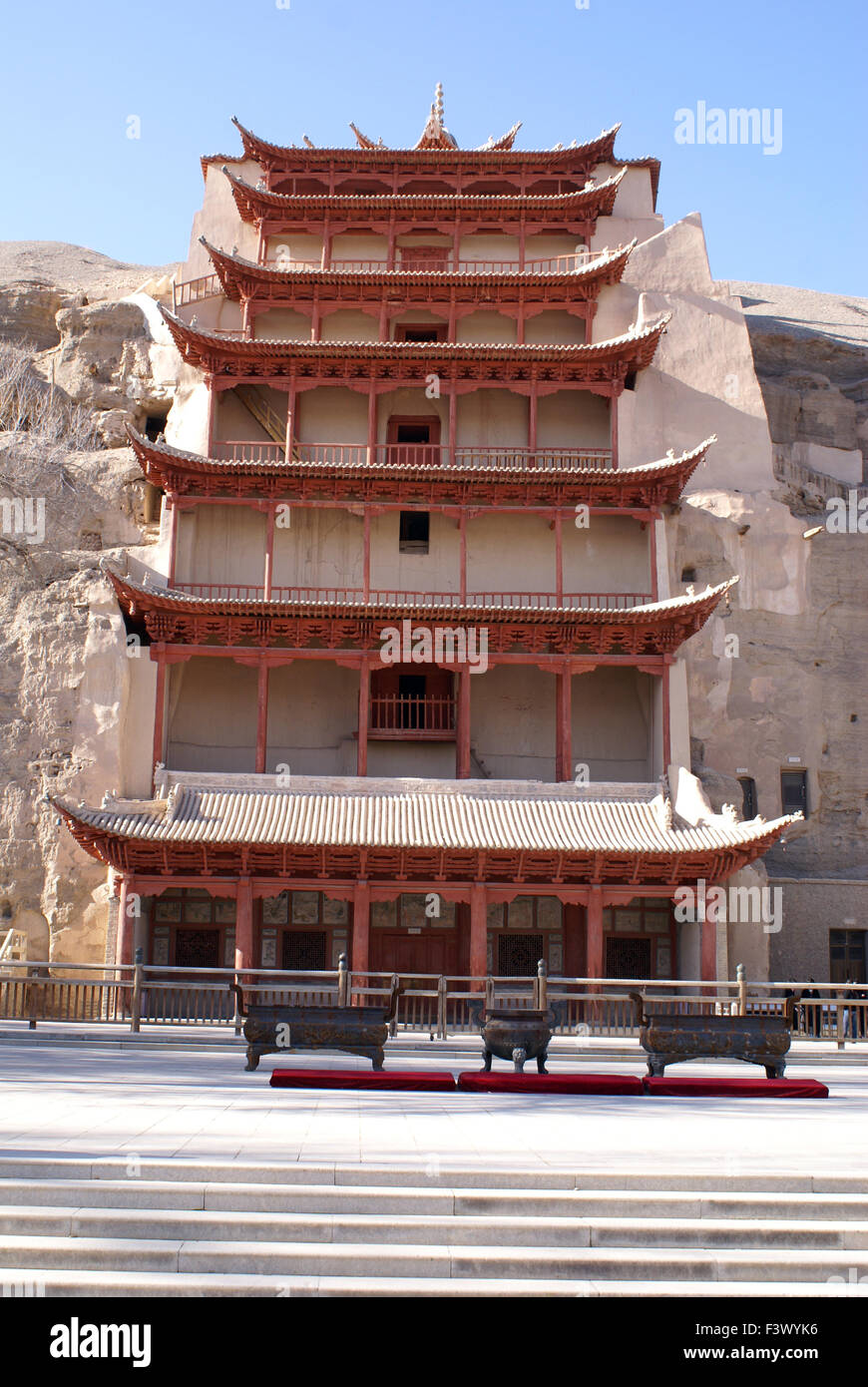 Dunhuang grotto hi-res stock photography and images - Alamy