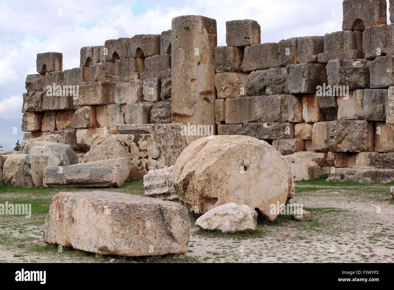 Middle eastern museum wall hi-res stock photography and images - Alamy
