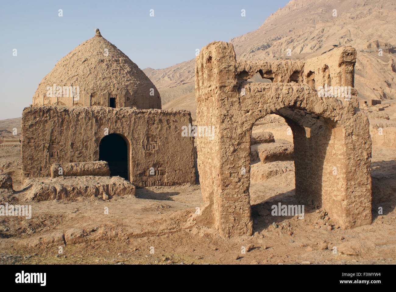 Big old building Stock Photo - Alamy