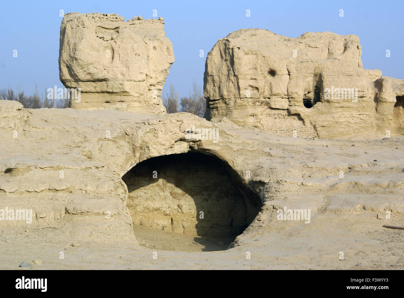 Big hole hi-res stock photography and images - Alamy