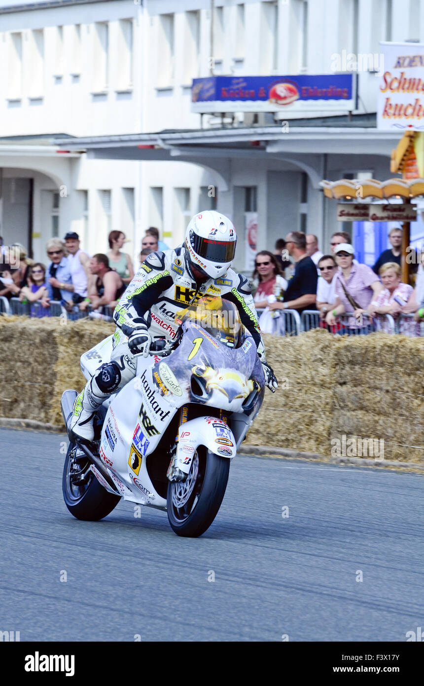 Rennsituationen hi-res stock photography and images - Alamy