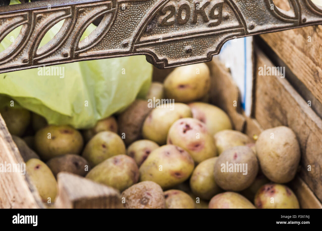 scales and potatoes Stock Photo - Alamy