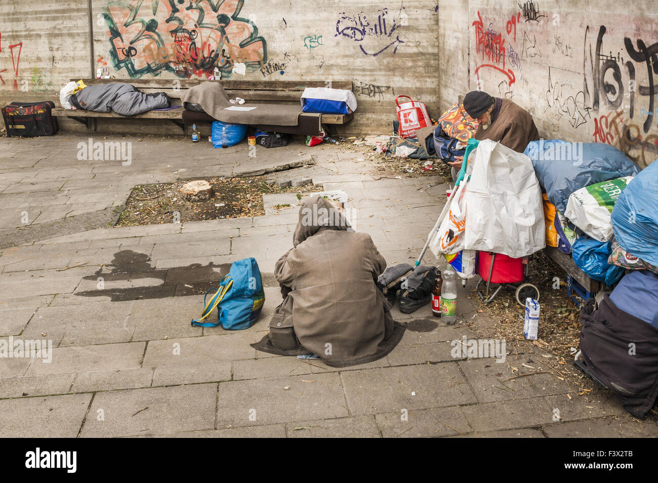 homelessness Stock Photo - Alamy