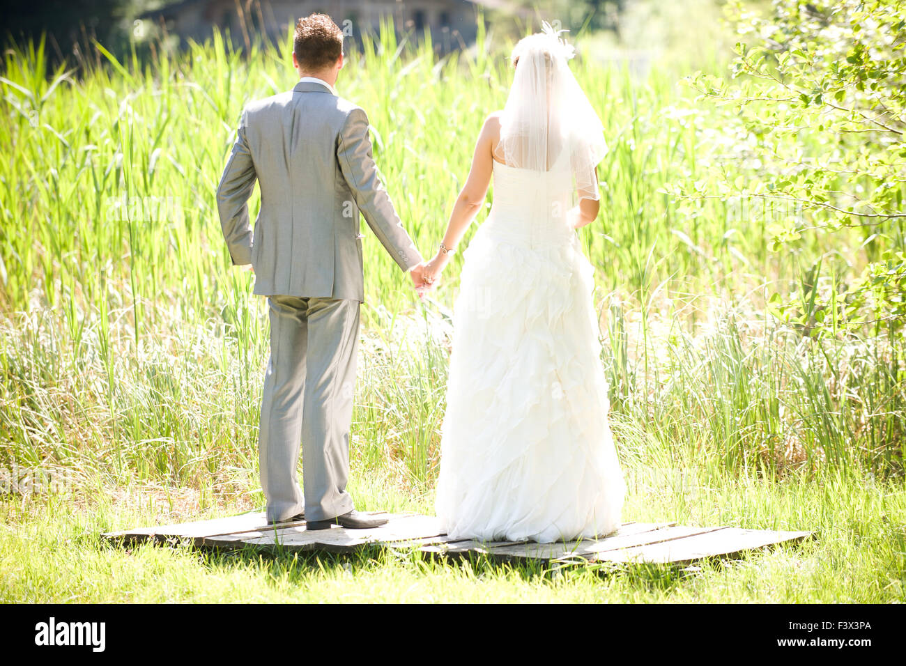 bride and groom Stock Photo - Alamy