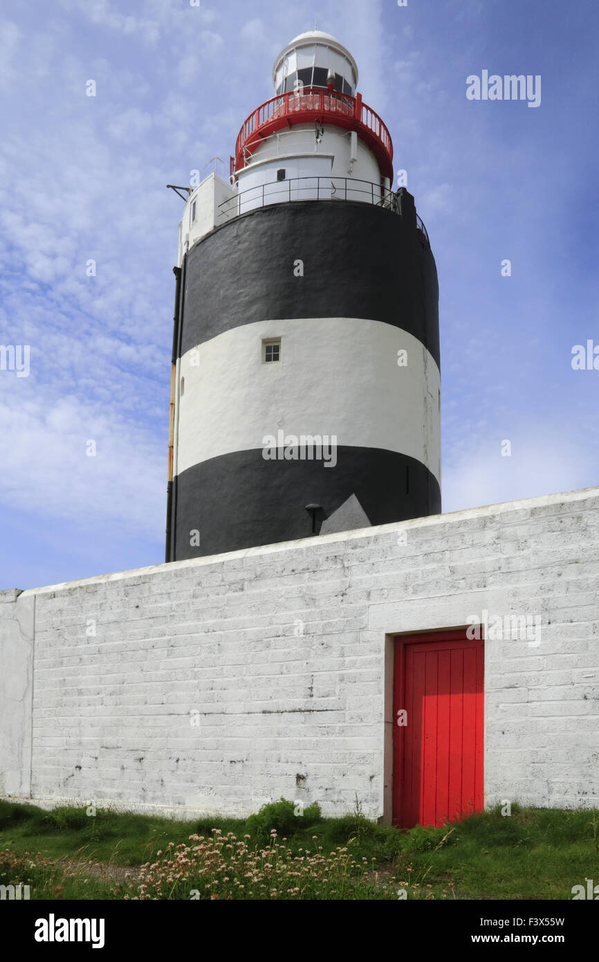 Lighthouse hook head ireland hi-res stock photography and images - Alamy