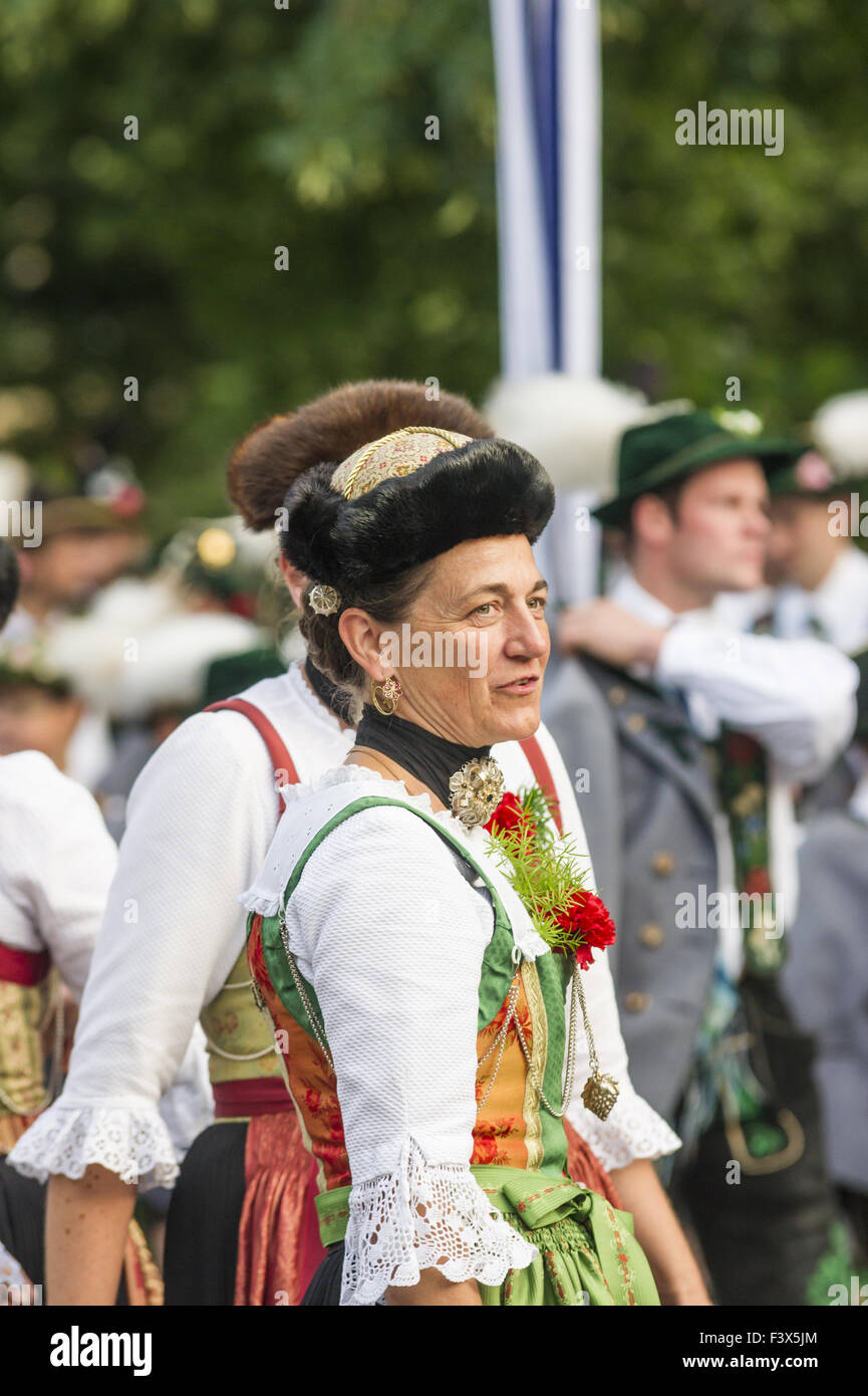woman dressed in traditional garment Stock Photo - Alamy