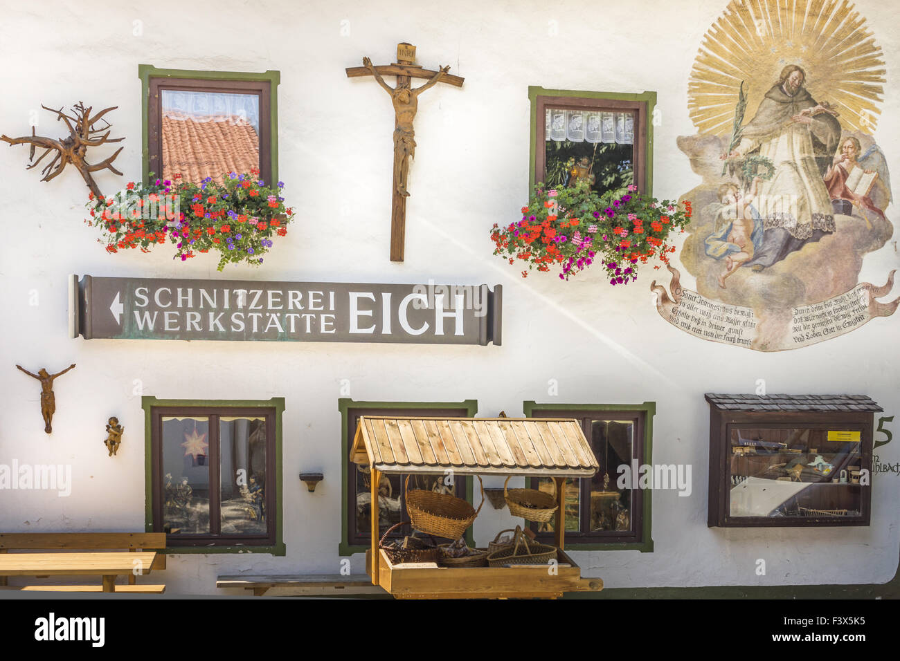 Bavarian woodcarving hi-res stock photography and images - Alamy