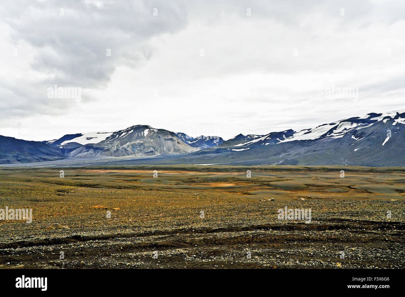 The Kaldidalur (Icelandic cold valley Stock Photo - Alamy