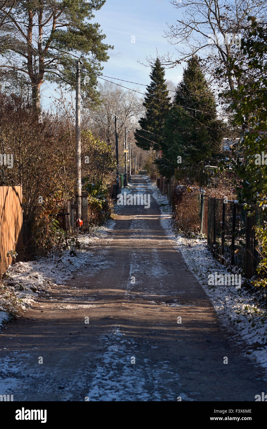 Country track in sunshine hi-res stock photography and images - Alamy
