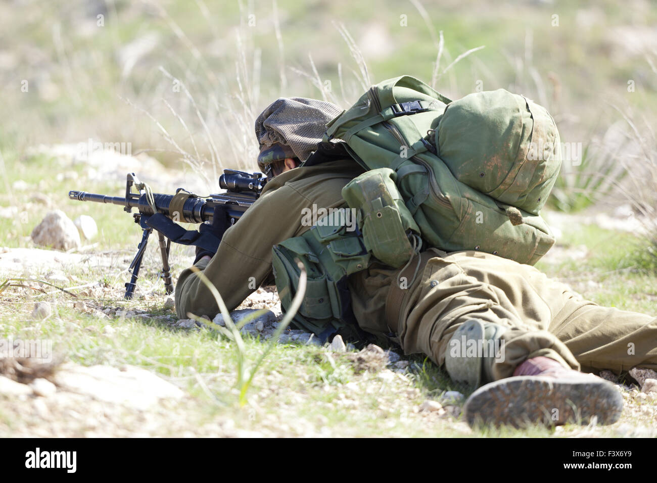 Israeli soldier training Stock Photo - Alamy