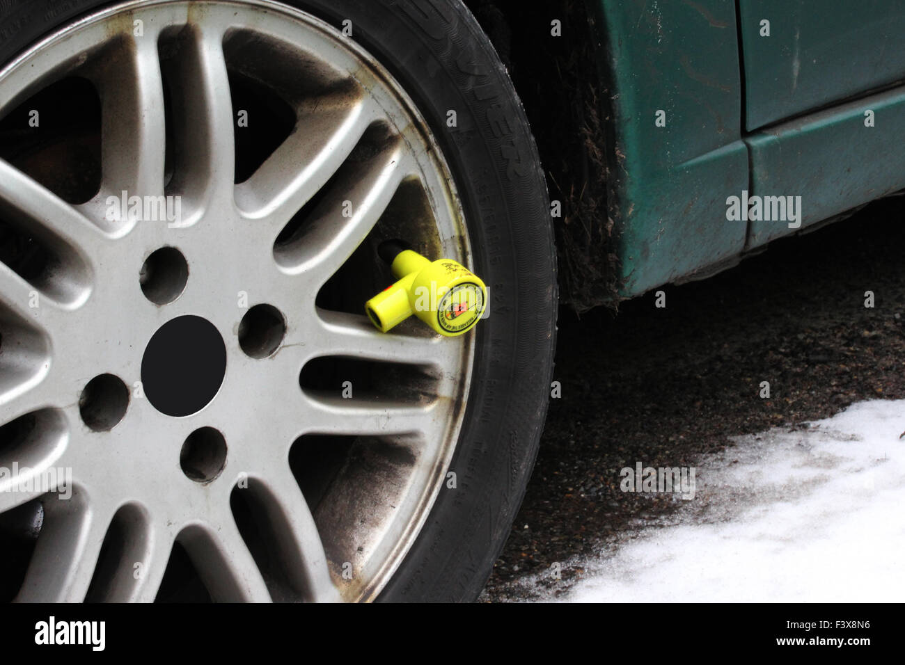 Immobilizer High Resolution Stock Photography and Images - Alamy