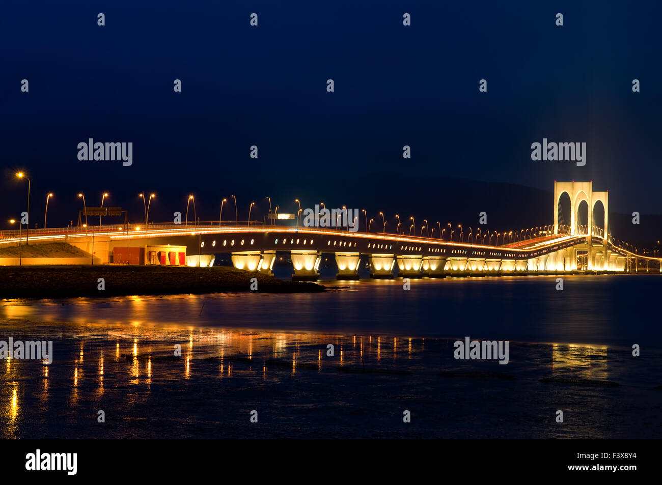 The night of Sai Van bridge in Macau Stock Photo - Alamy