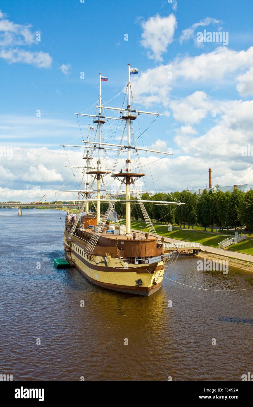 Sailing ship on river Vohov in town Great Novgorod, Russia Stock Photo ...