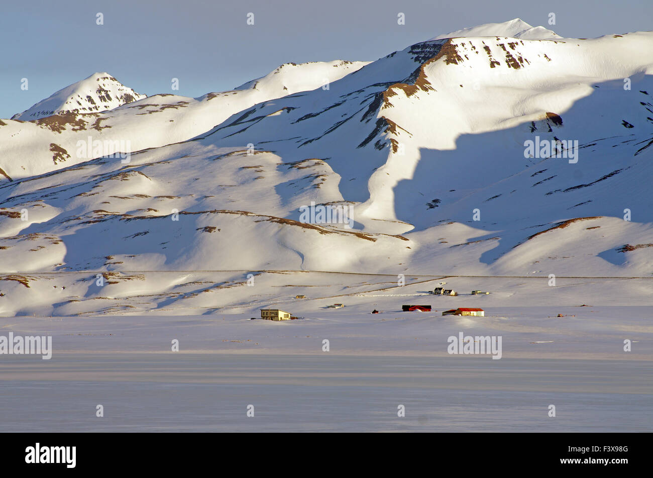 Snowy Desert in northern Iceland Stock Photo - Alamy