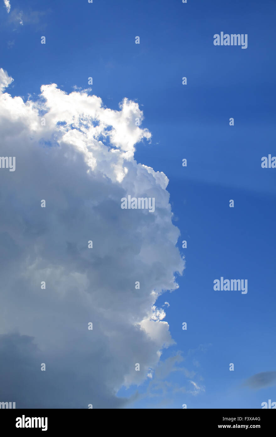 Sunny clouds with rays of light Stock Photo - Alamy