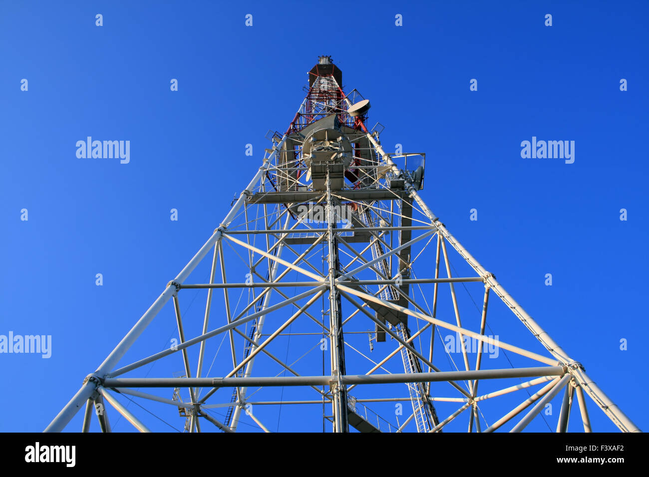Mobile surveillance tower hi-res stock photography and images - Alamy