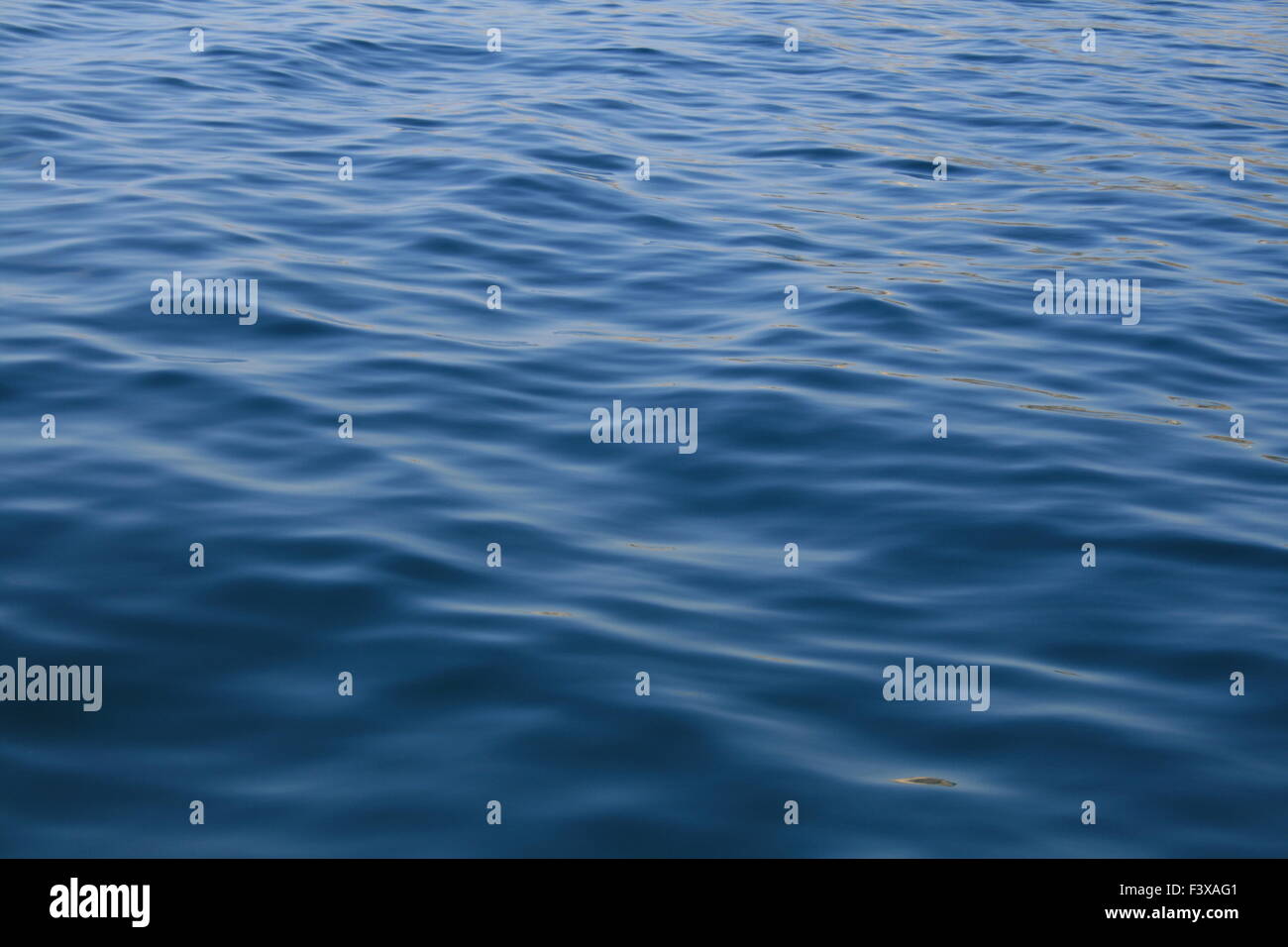 Smooth flat waves hi-res stock photography and images - Alamy