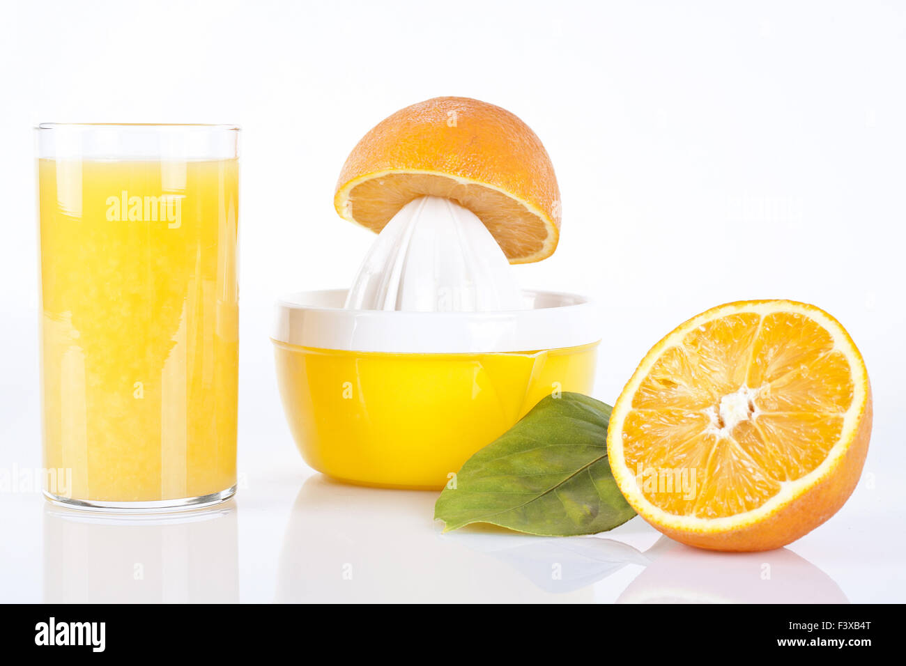 Freshly squeezed orange juice Stock Photo - Alamy