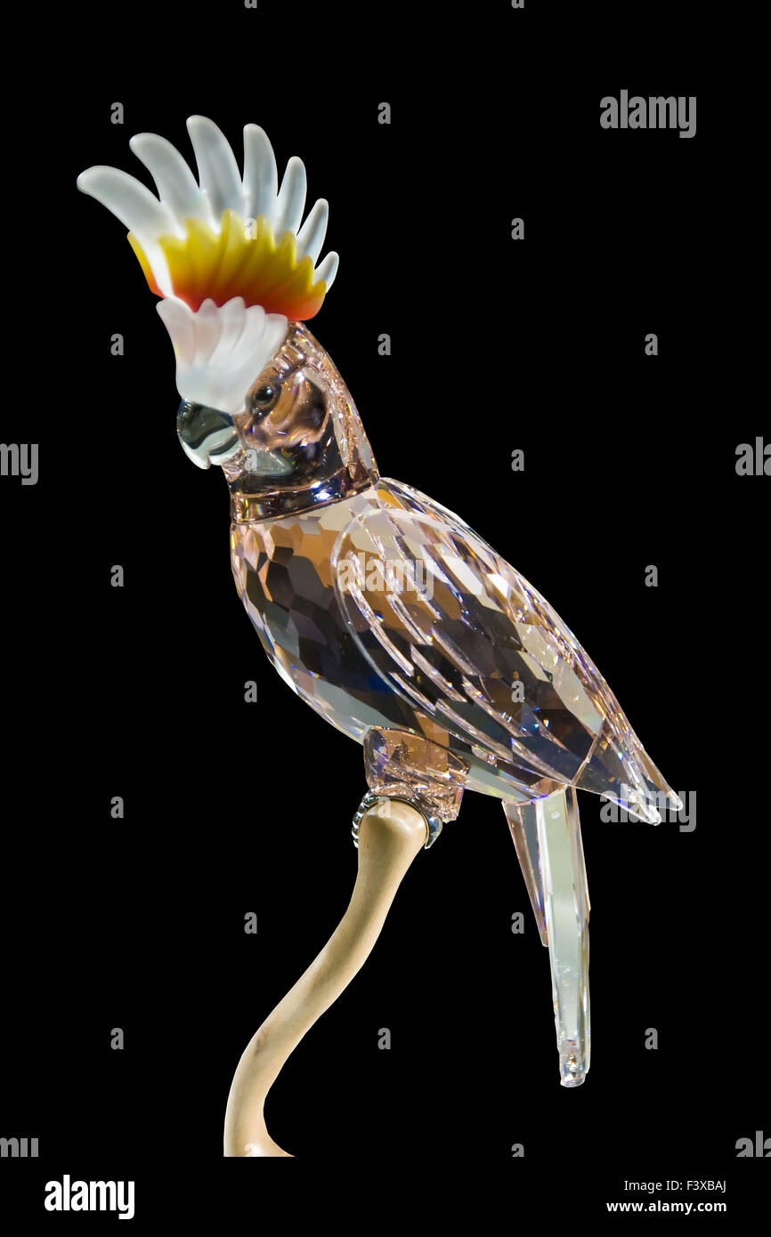 Parrot sculpture hi-res stock photography and images - Alamy