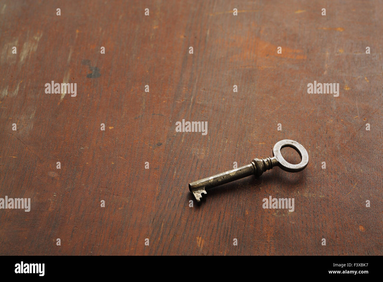 Key vintage hi-res stock photography and images - Alamy