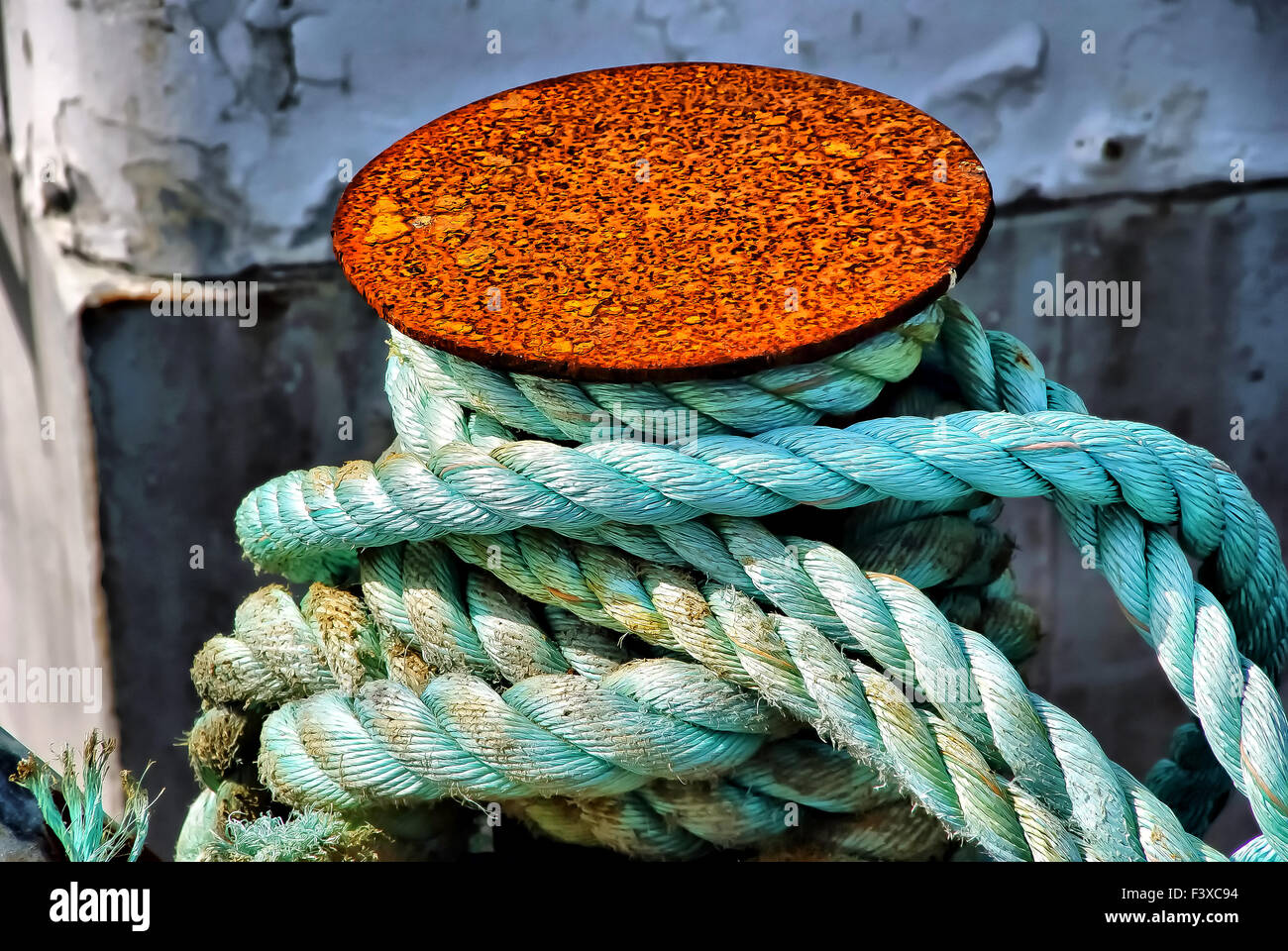 Anchor cable container ship hi-res stock photography and images - Alamy