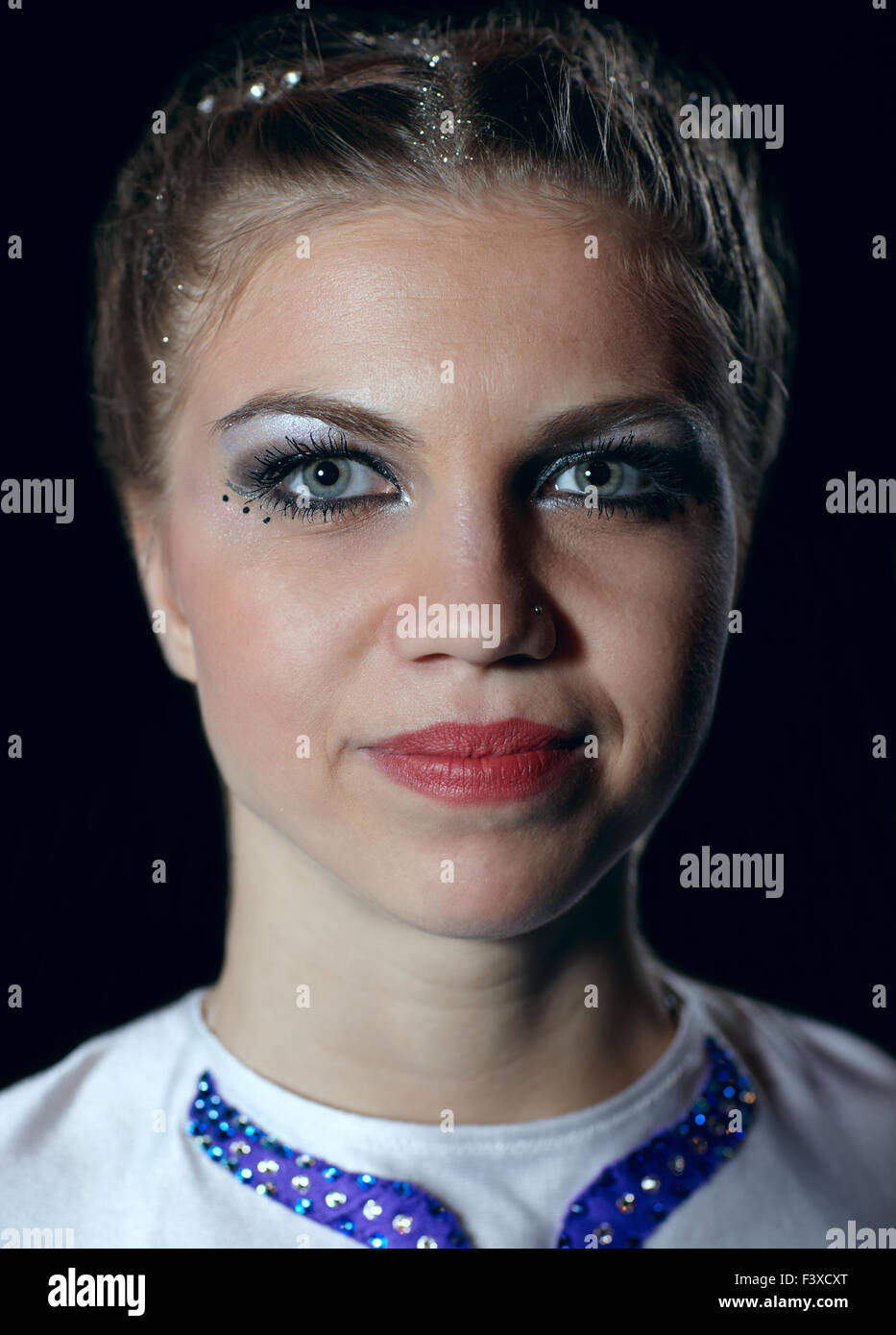 Circus performer hi-res stock photography and images - Alamy