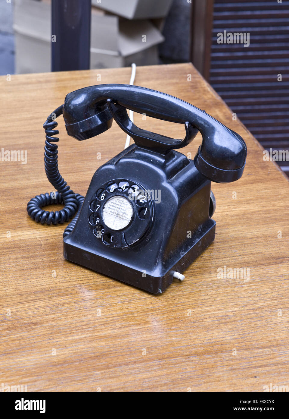 Number on an old telephone hi-res stock photography and images - Alamy