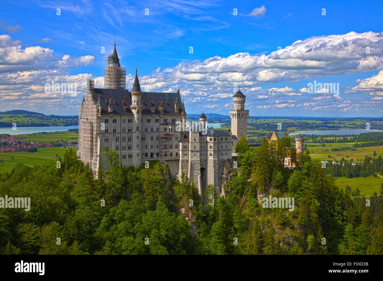Neuschwanstein deutschland hi-res stock photography and images - Alamy