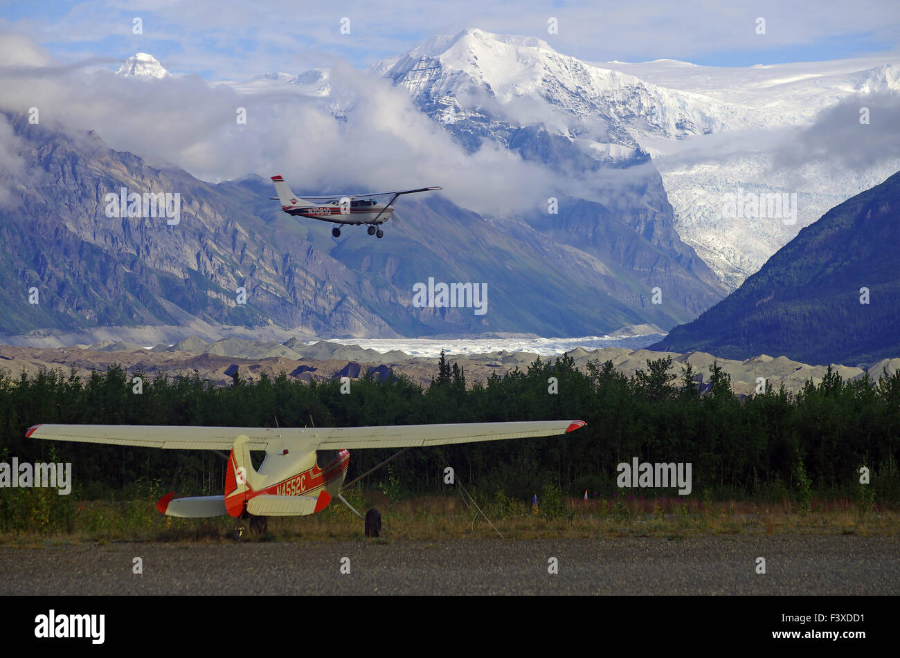 Bush drum hi-res stock photography and images - Alamy