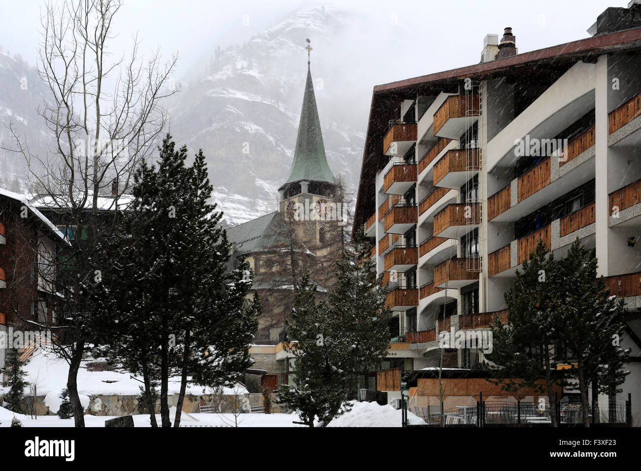 Zermatt church of st mauritius hi-res stock photography and images - Alamy