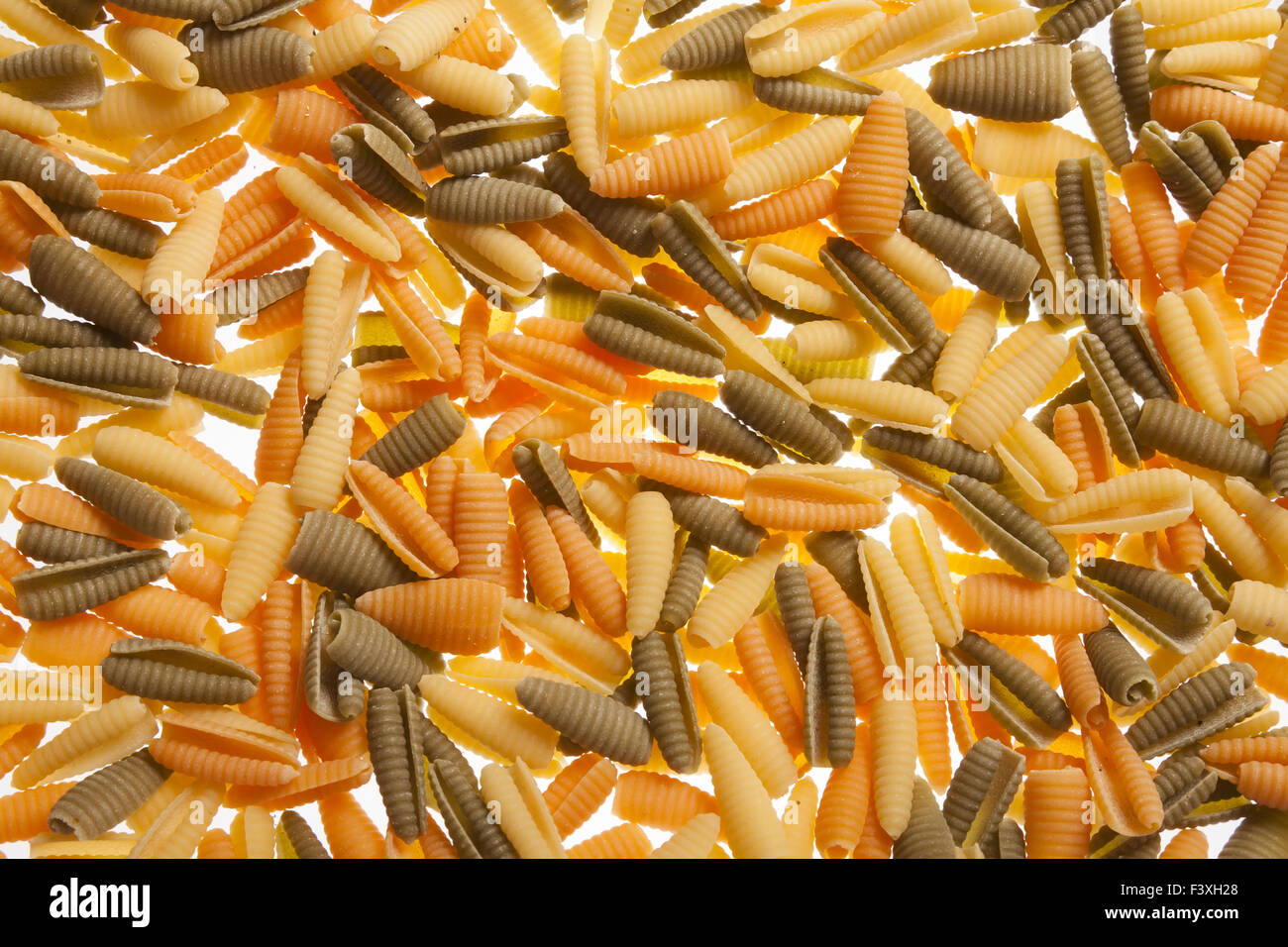 Shell shaped spaghetti Stock Photo - Alamy