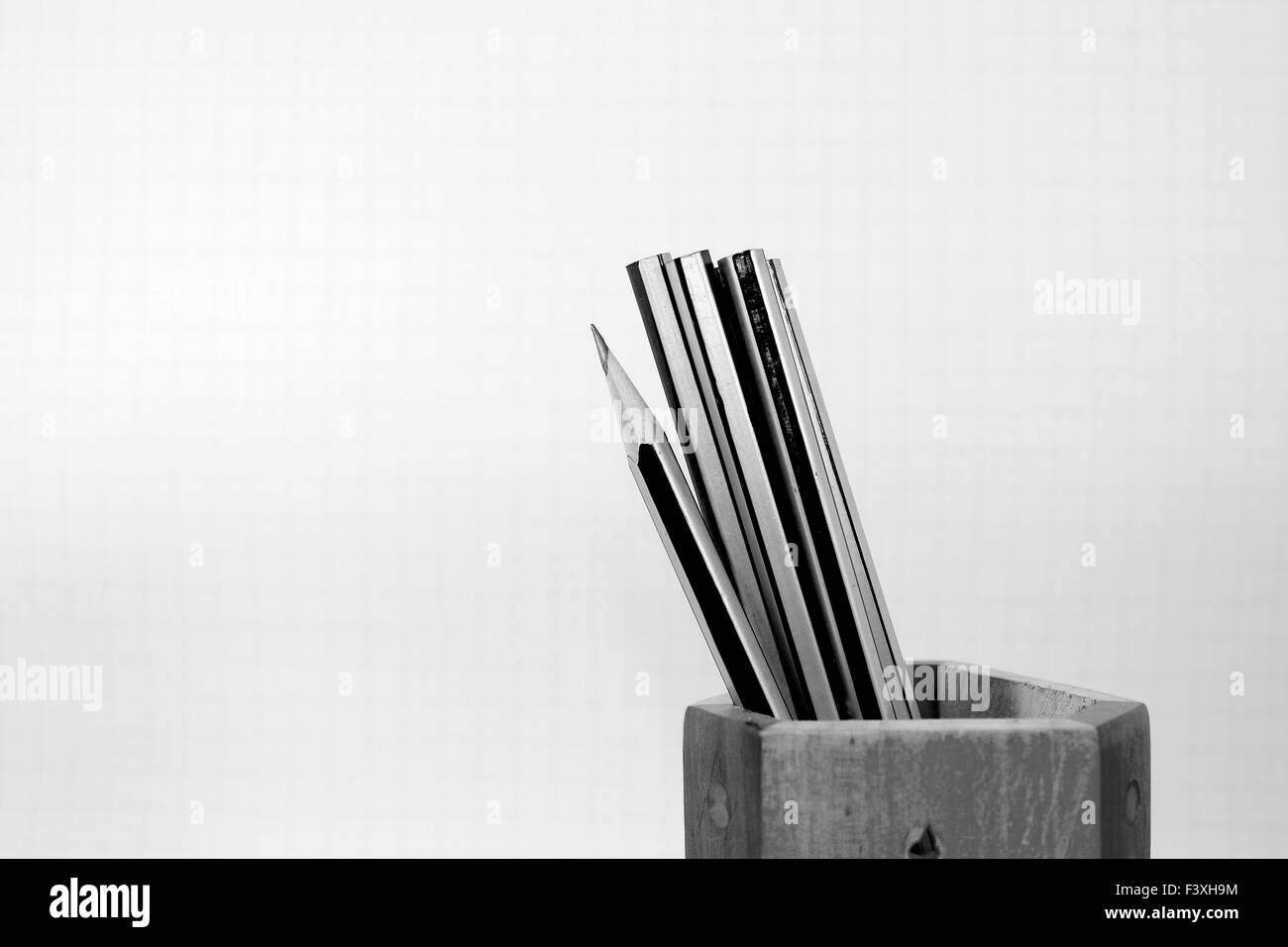 Graph paper pencil Black and White Stock Photos & Images - Alamy