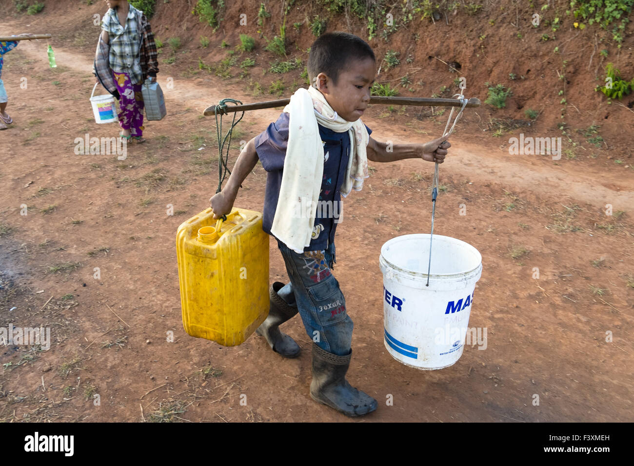 Fetching water hi-res stock photography and images - Alamy