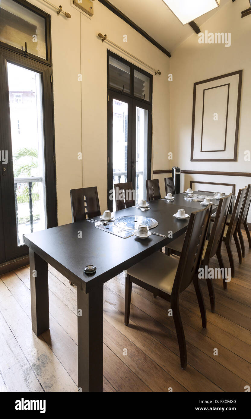 Barbeque restaurant inside hi-res stock photography and images - Alamy