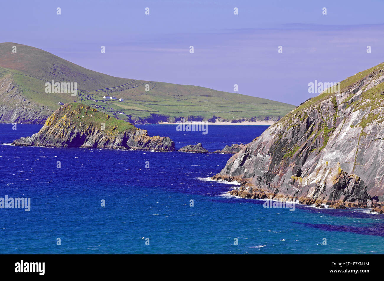 Cliffs along the Dingle Peninsula Stock Photo - Alamy