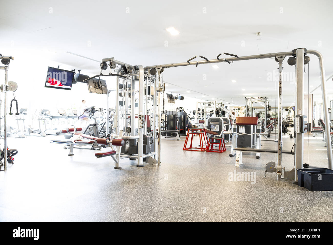 Gym system hi-res stock photography and images - Alamy