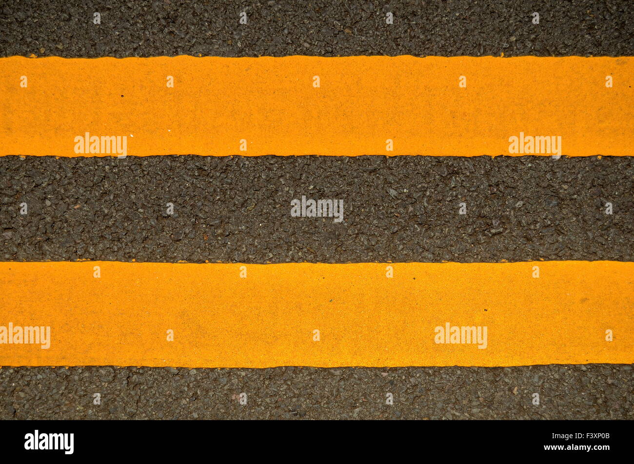 Dividing lines hi-res stock photography and images - Alamy
