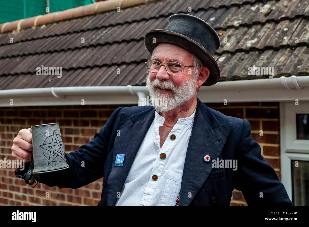 A Man From Dorset Buttons Rapper Sword Dance Team Outside The Snowdrop ...