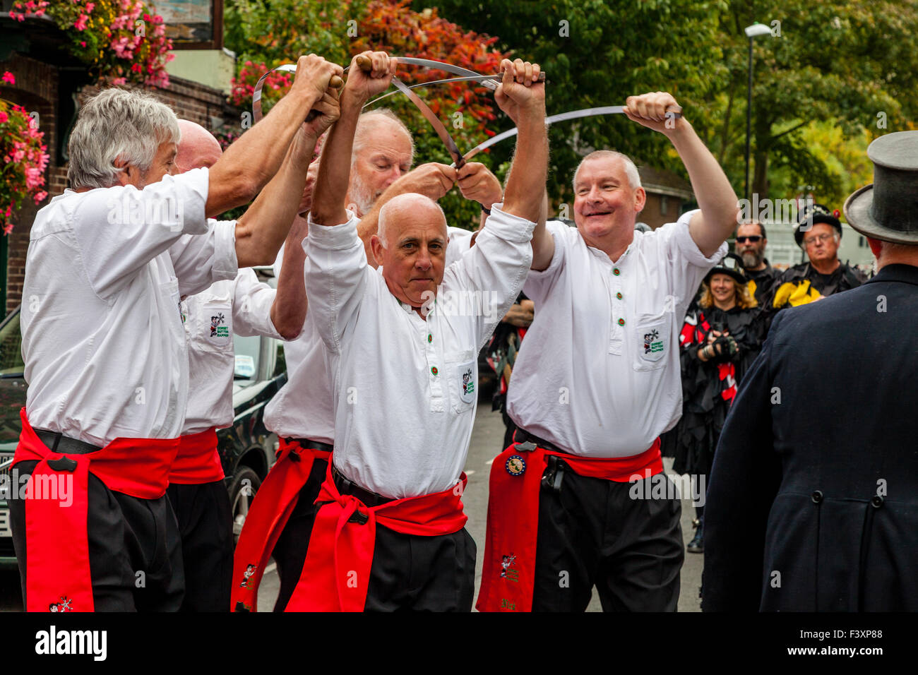 Dorset Buttons Rapper Sword Dance Team Perform At The Snowdrop Pub In ...