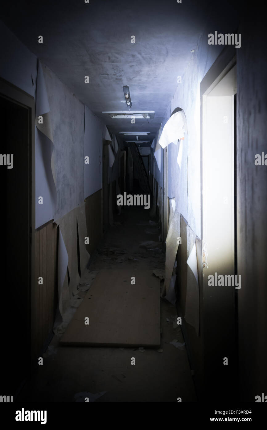 Horror unheimlich hi-res stock photography and images - Alamy