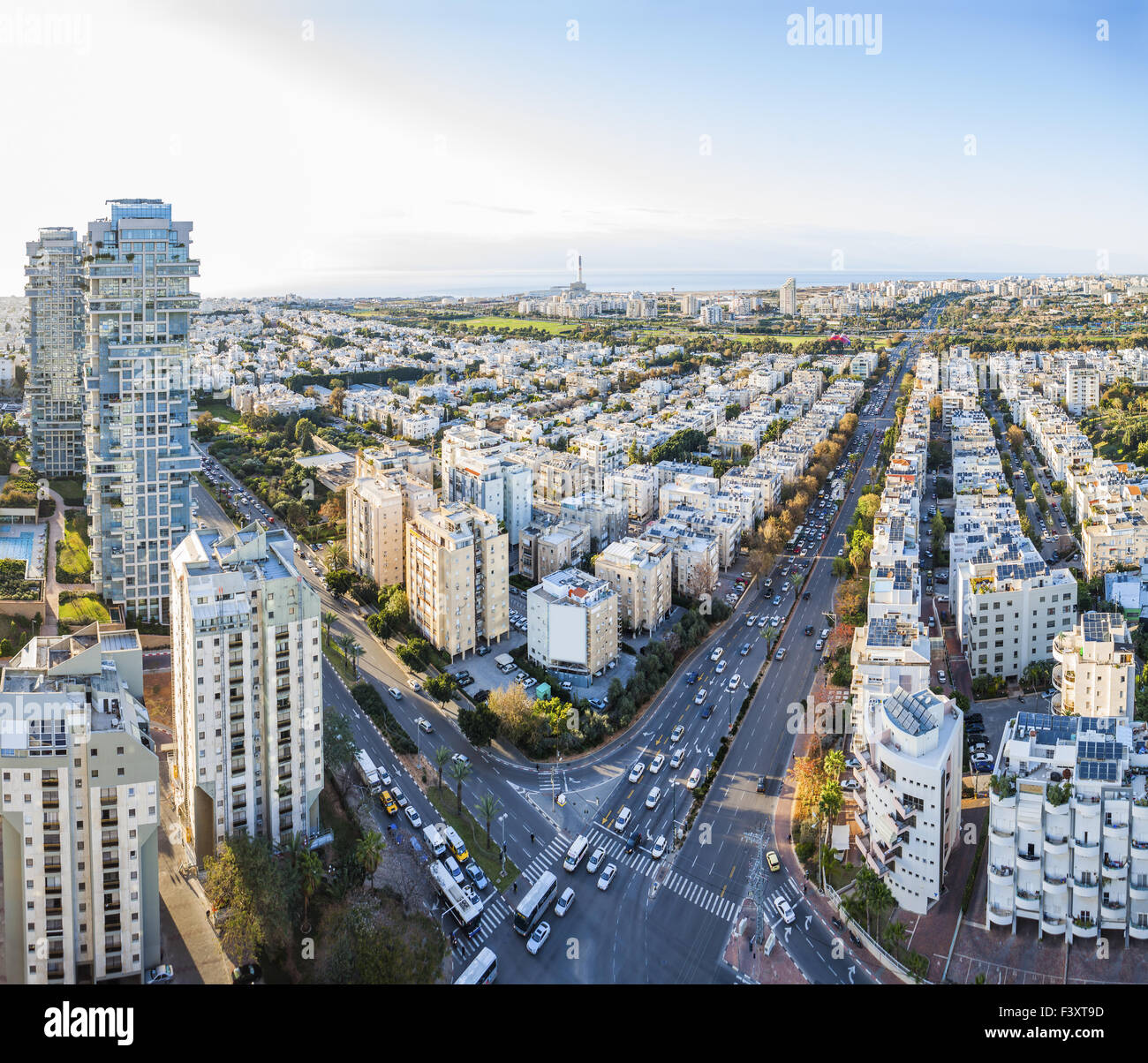 Middle east cityscape motion hi-res stock photography and images - Alamy